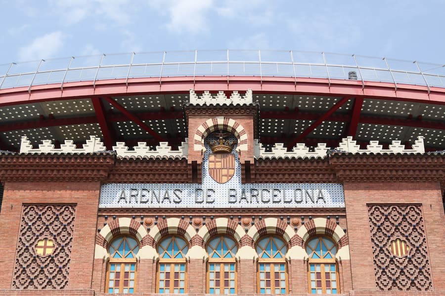 Visit the Shopping Center Las Arenas | Locabarcelona