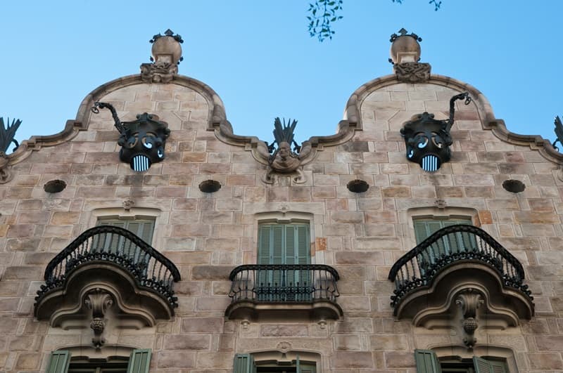 Visit Casa Calvet : Complete guide | Locabarcelona